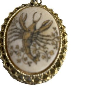 Pakula | Jewelry | Vintage Pakula Maine Lobster Pendant Oval Faux Stone ...